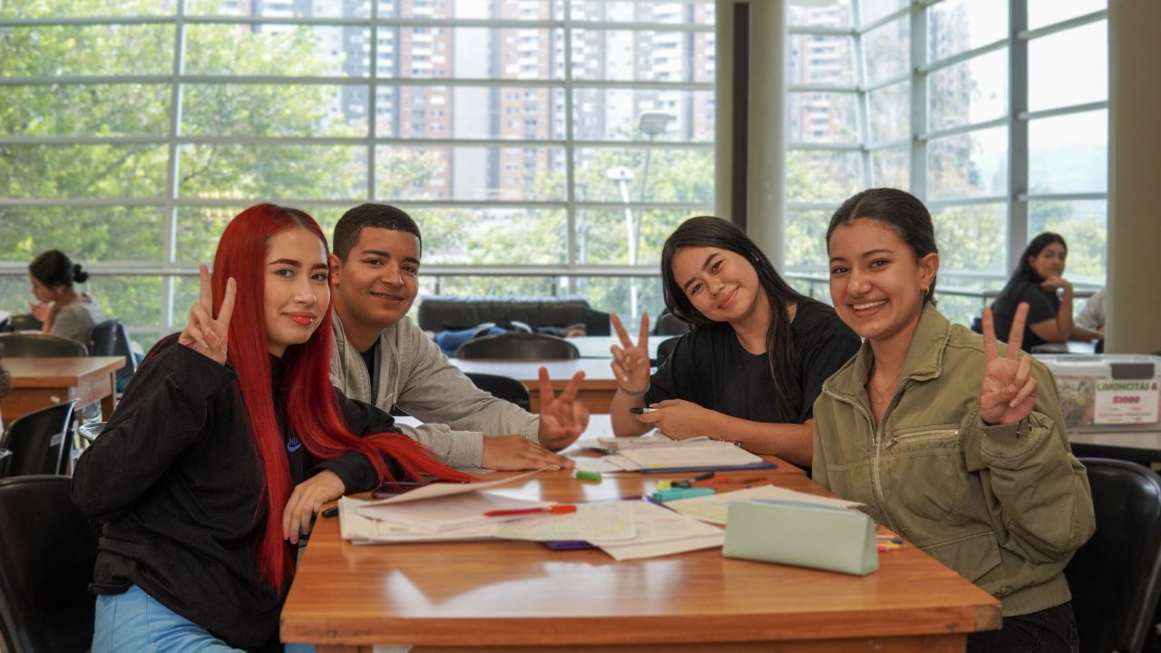 ¡Inicia tu trayectoria académica! La Institución Universitaria Colegio ...